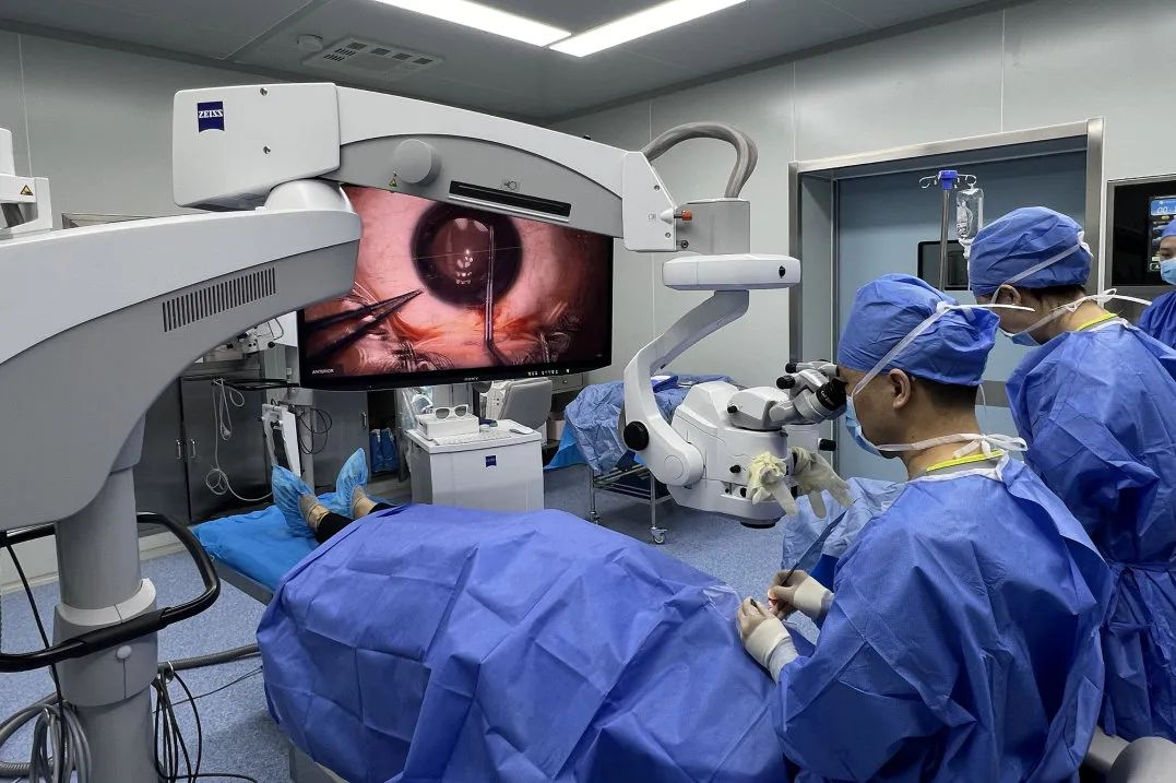 国内首批！杭州首家！蔡司ARTEVO 800 3D数字导航